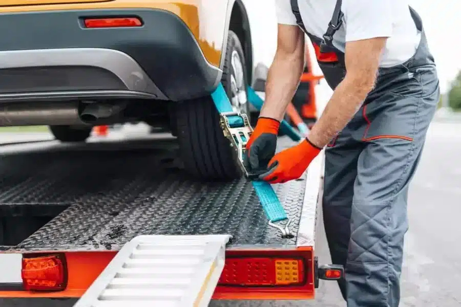 Cheapest Ways to Tow Your Car Long Distance Safely